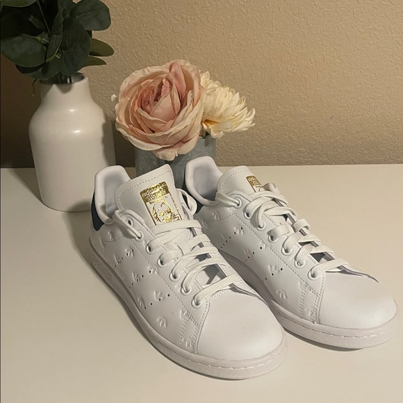 Fascinating Womens Stan Smith Sneakers Gallery